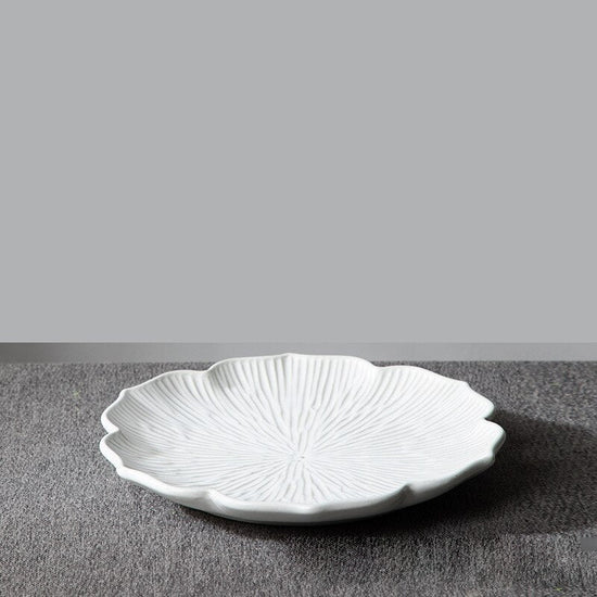 French Leaf Nature Inspired Plates: Ceramic Artistry for Exquisite ...