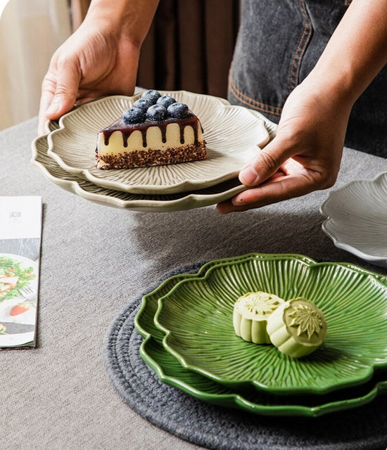 French Leaf Nature Inspired Plates: Ceramic Artistry for Exquisite ...