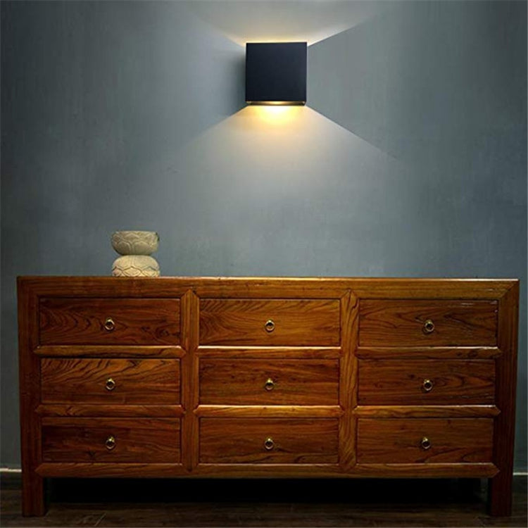 Aluminum LED Cube Wall Light 2x4x4 | Letifly Lights & Decor